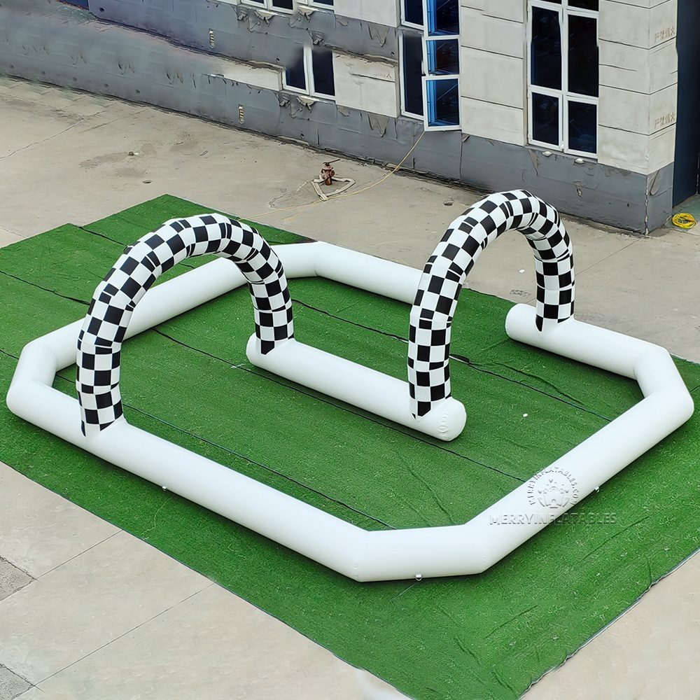 Pista de carreras inflable hermética con parachoques, pista de karts ...